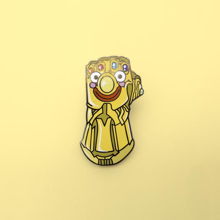 THE INFINITY GAUNTLET ENAMEL PIN – BizBaz Club